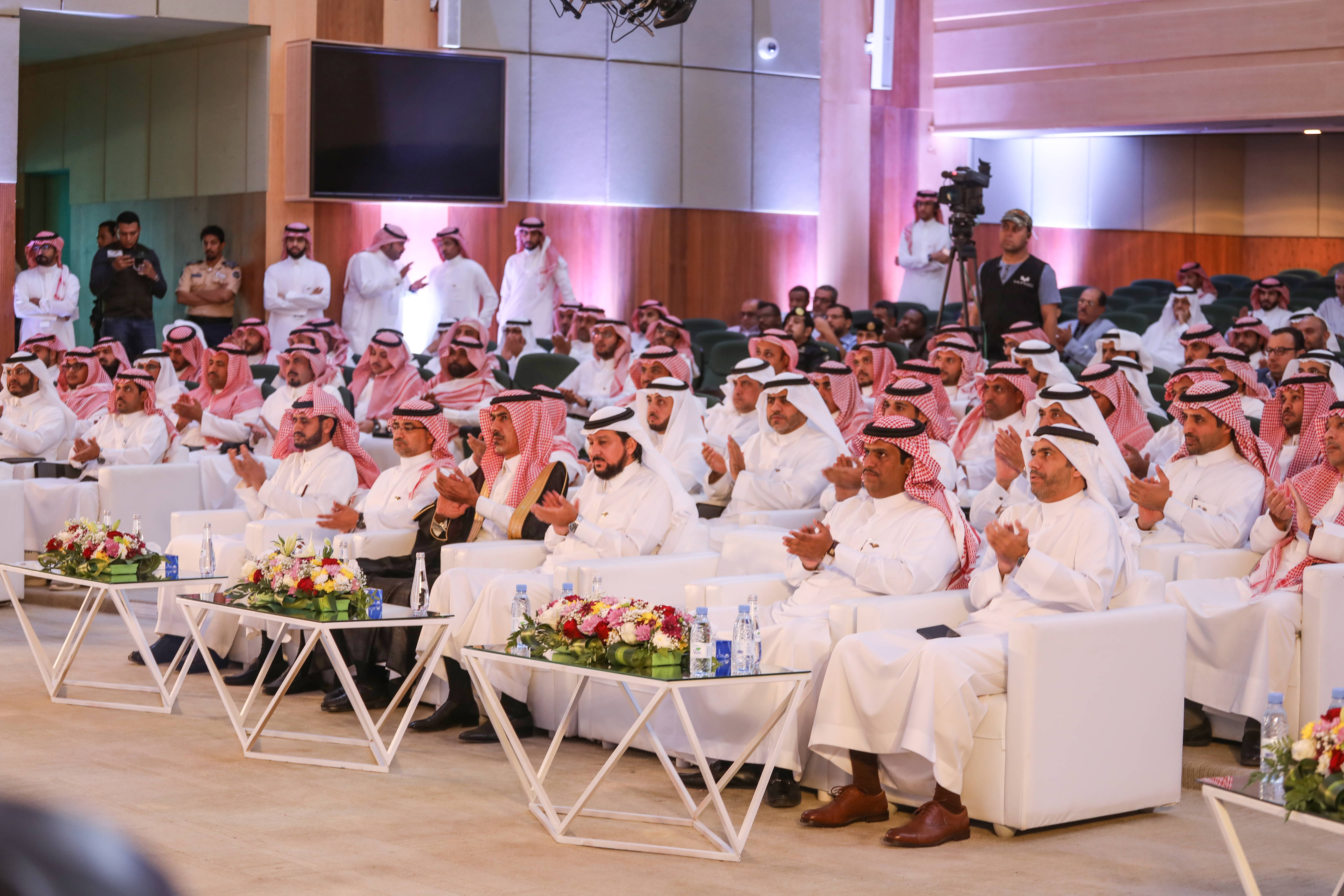 Portfolios Archive - Curve - Fine Woodwork